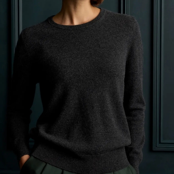 Quince | Sweaters | Quince 0 Cashmere Crewneck Sweater Quiet Luxury ...